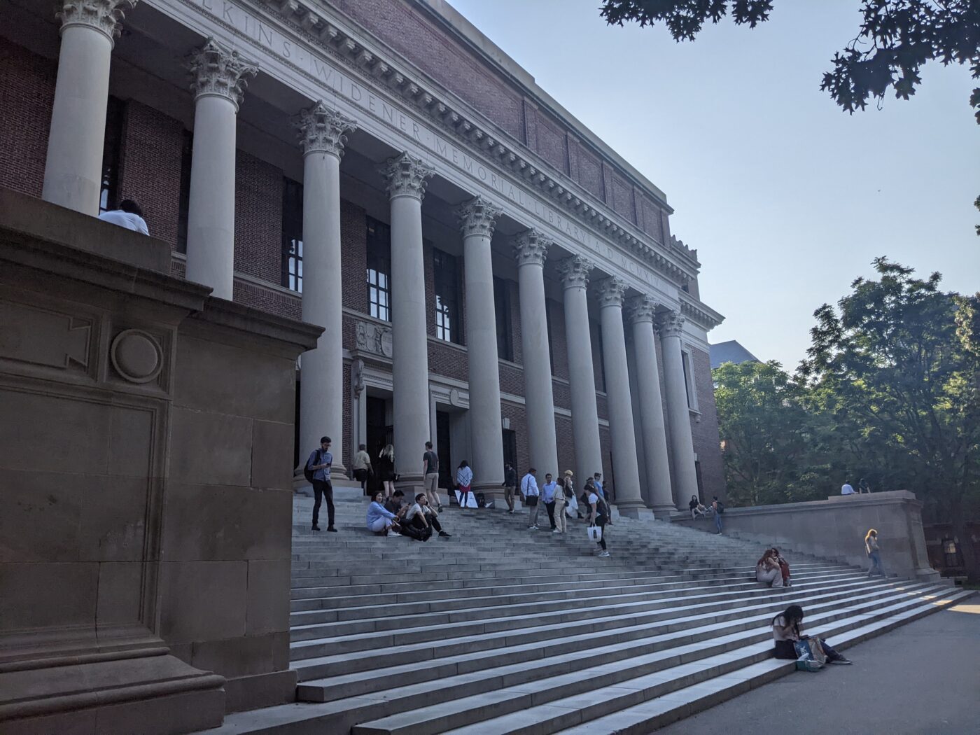 Impressions of a Harvard Class | MIT Admissions