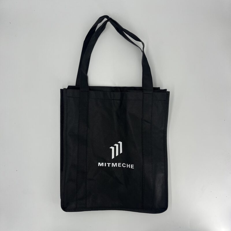 tote bag tour | MIT Admissions