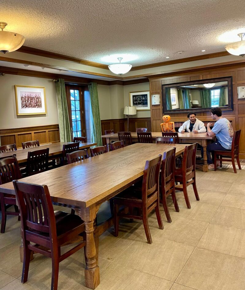 Tour de Frat | MIT Admissions