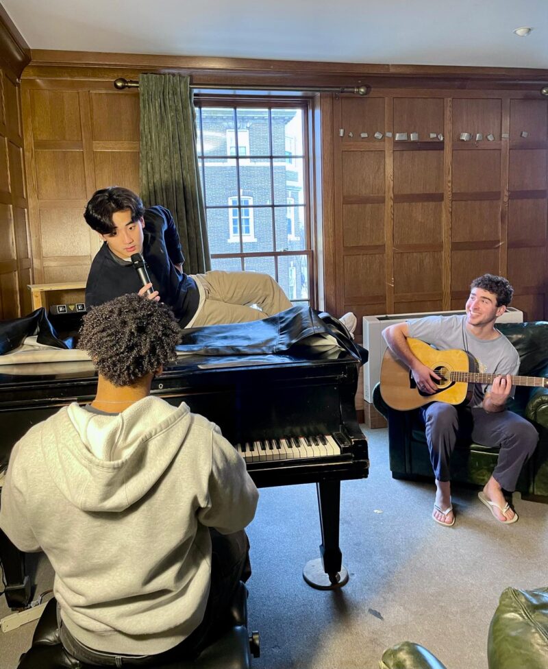 Tour de Frat | MIT Admissions