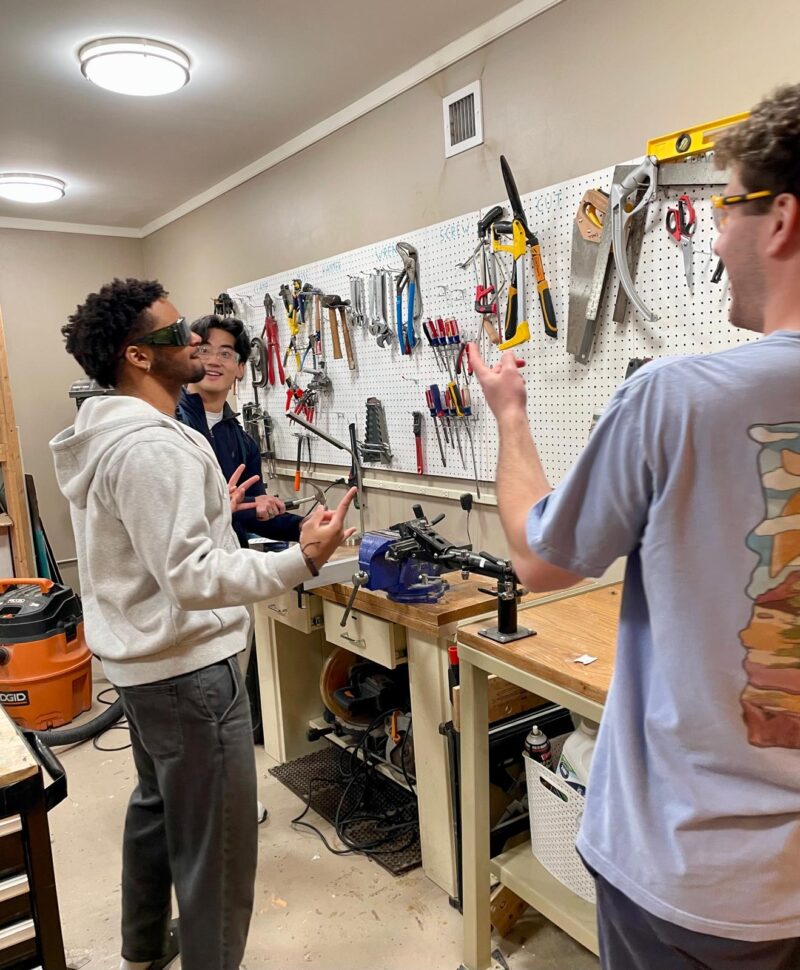 Tour de Frat | MIT Admissions