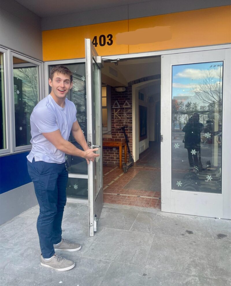 Tour de Frat | MIT Admissions