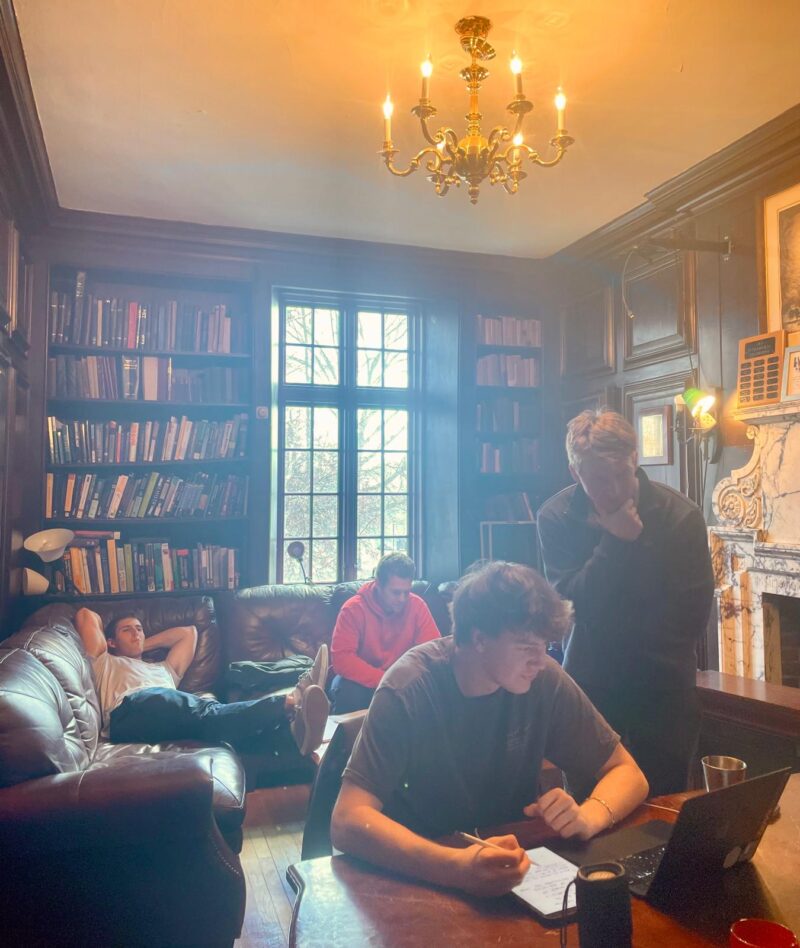 Tour de Frat | MIT Admissions